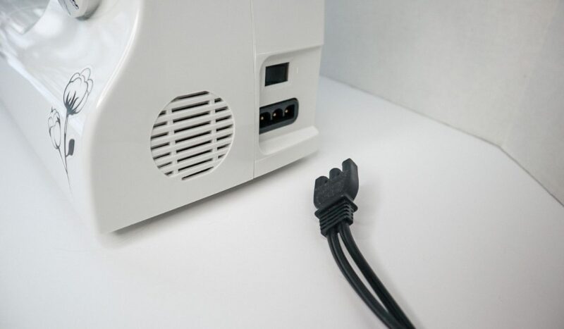 How to Clean a Sewing Machine: A Step By Step Guide - Hailey Stitches