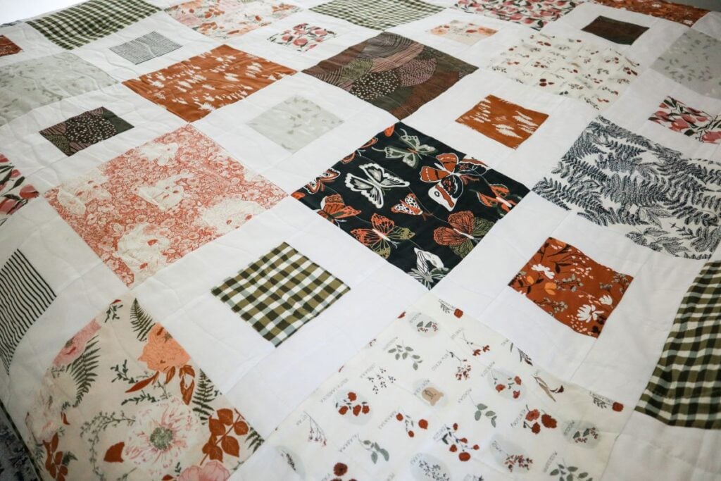 Layer Cake Layout: A Free Layer Cake Quilt Pattern
