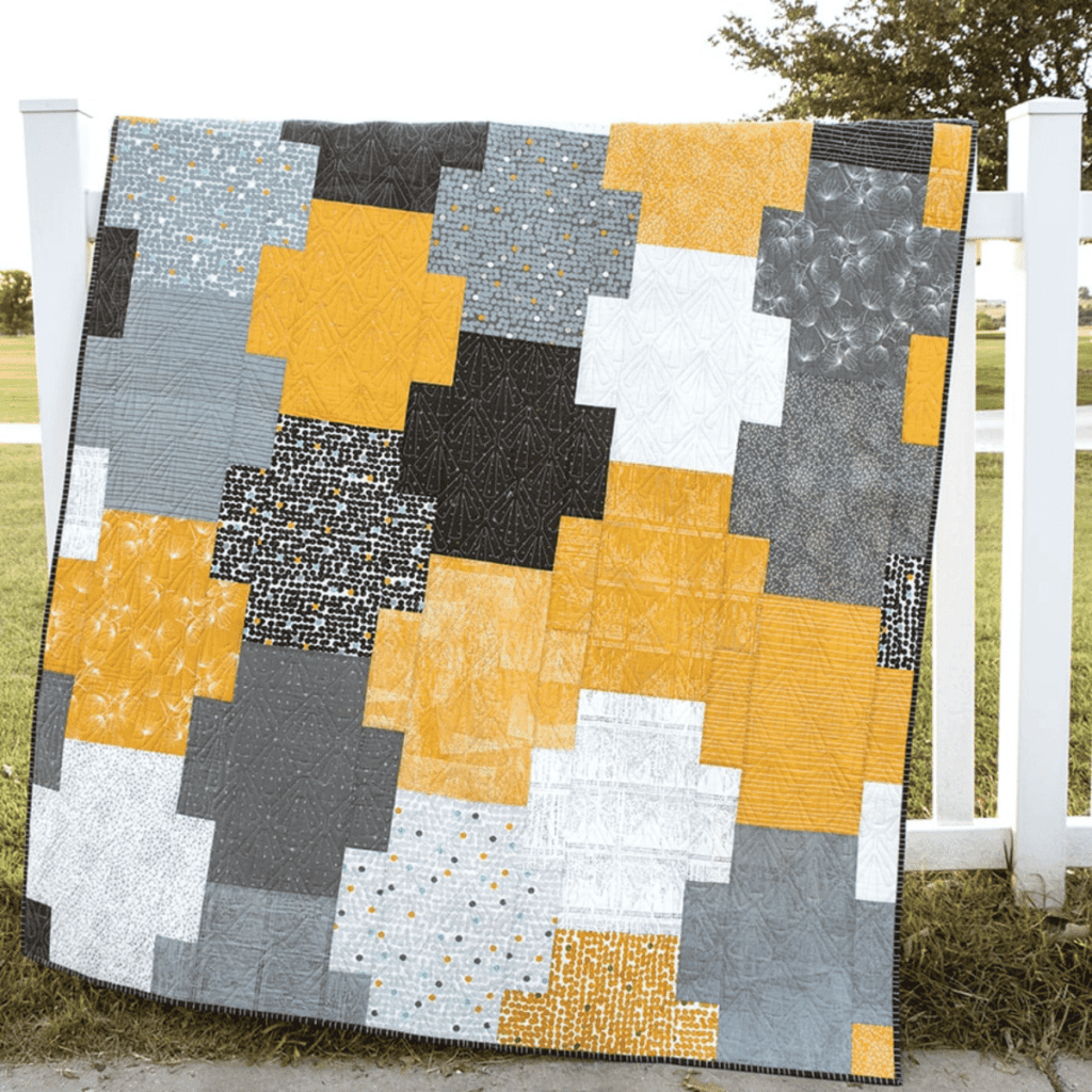 25 Free Fat Quarter Quilt Patterns