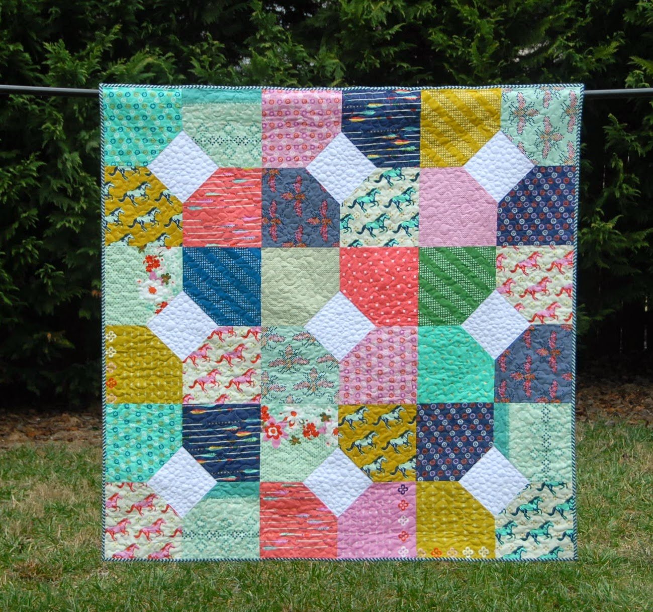 40 Completely Free Charm Pack Quilt Patterns for Beginners - Hailey ...